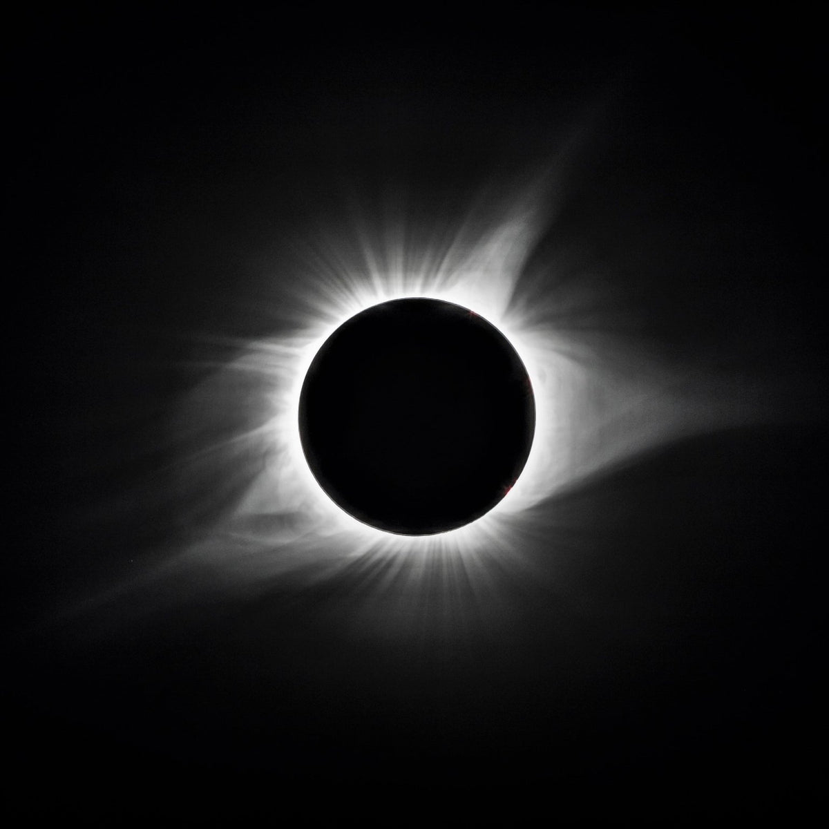 Types and Causes of Solar Eclipses | Eclipse Glasses USA – Eclipse Optics